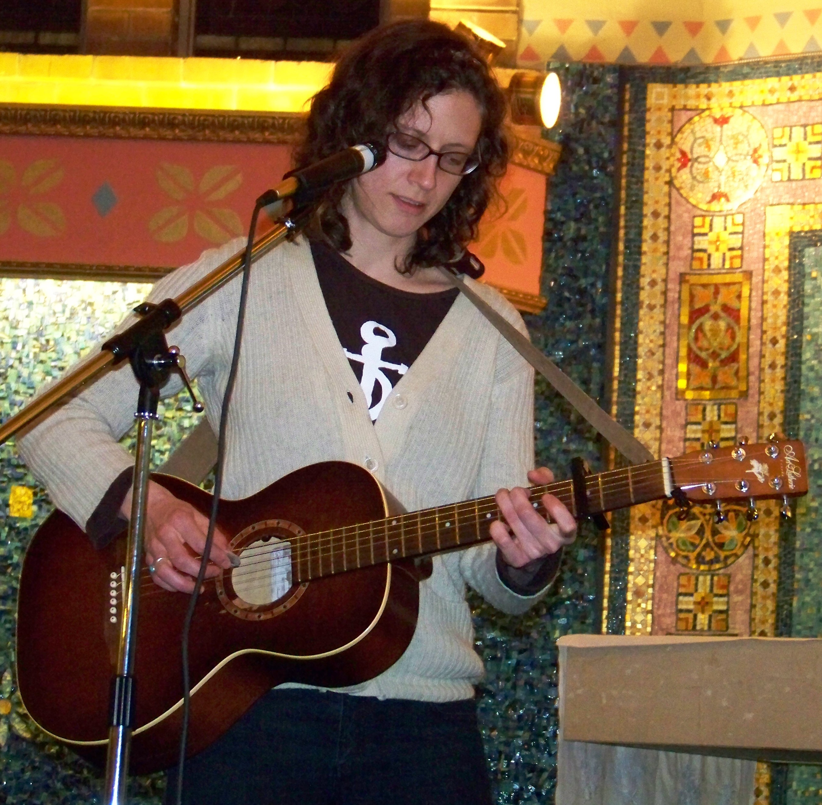 INTERVIEW WITH TORONTO SINGER SARAH GREENE | Black Coffee Poet